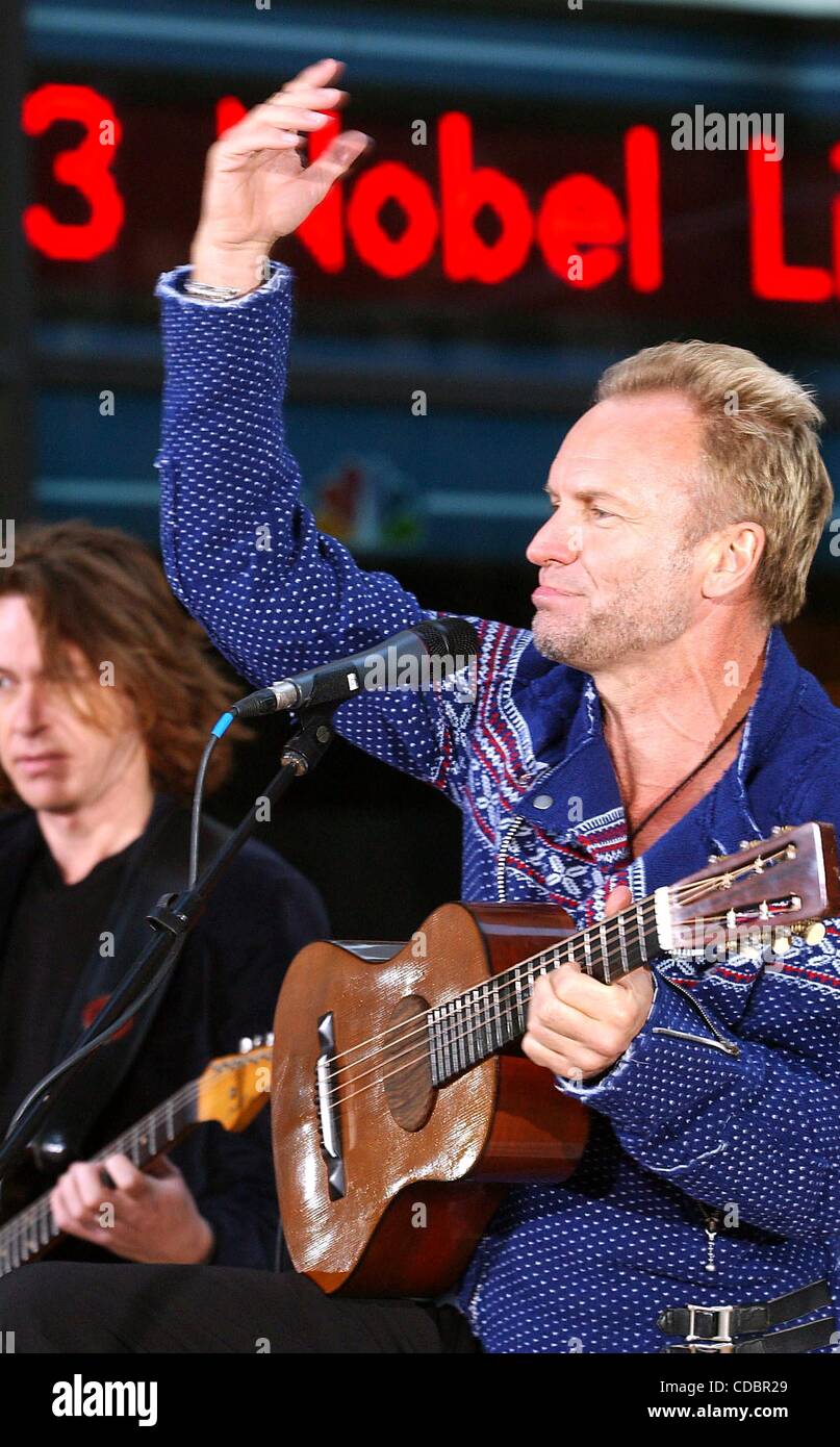 K33202AR .STING PERFORMING ON NBC'S TODAY SHOW AT ROCKEFELLER CENTER IN ...