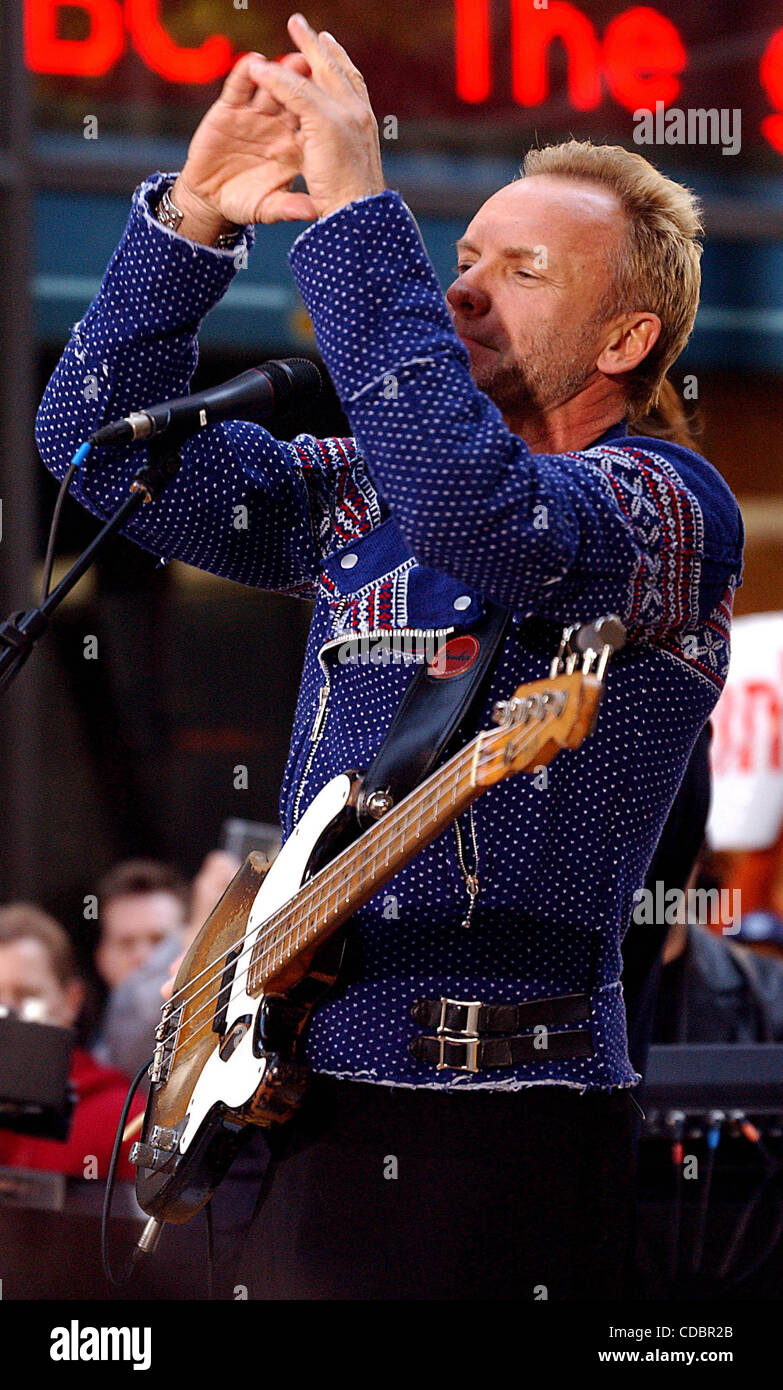 K33202AR .STING PERFORMING ON NBC'S TODAY SHOW AT ROCKEFELLER CENTER IN ...
