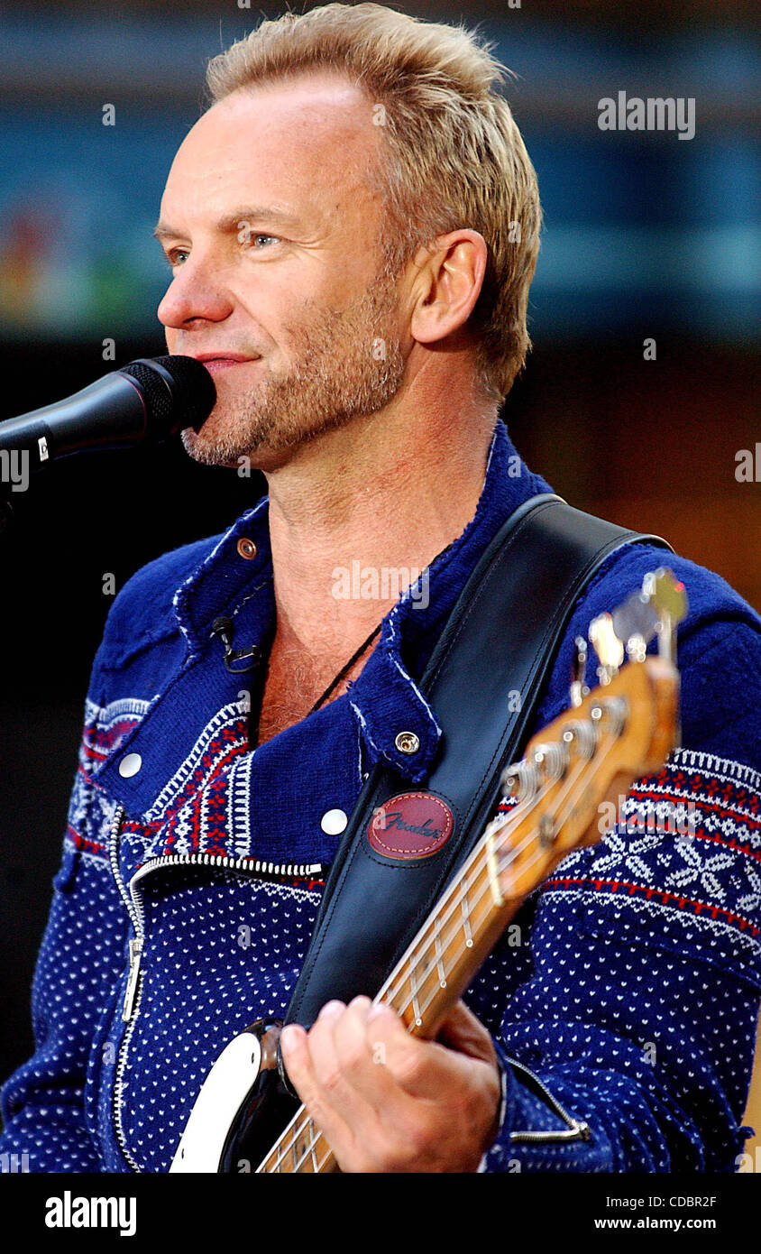 K33202AR .STING PERFORMING ON NBC'S TODAY SHOW AT ROCKEFELLER CENTER IN ...