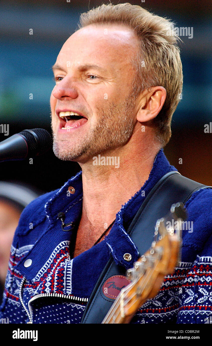 K33202AR .STING PERFORMING ON NBC'S TODAY SHOW AT ROCKEFELLER CENTER IN ...