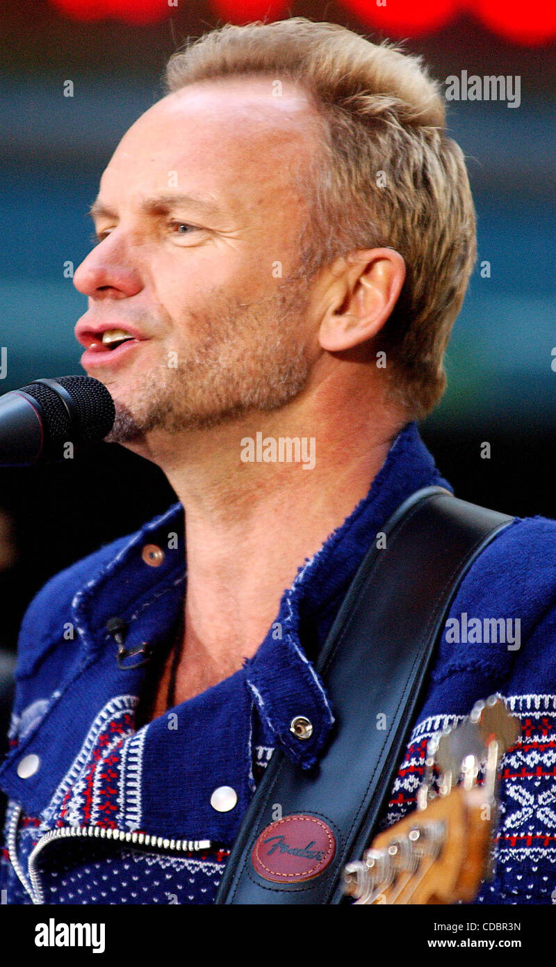 K33202AR .STING PERFORMING ON NBC'S TODAY SHOW AT ROCKEFELLER CENTER IN ...