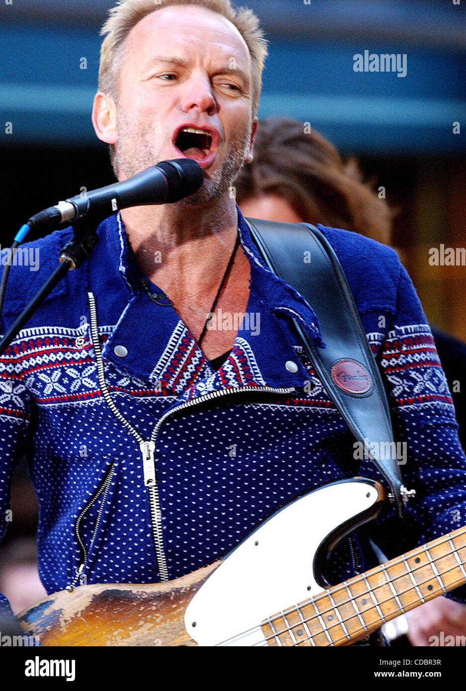 K33202AR .STING PERFORMING ON NBC'S TODAY SHOW AT ROCKEFELLER CENTER IN ...