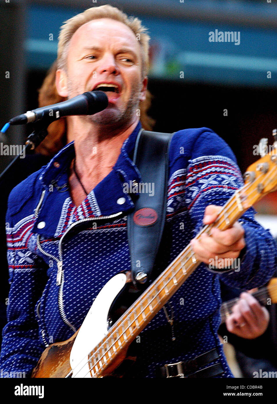 K33202AR .STING PERFORMING ON NBC'S TODAY SHOW AT ROCKEFELLER CENTER IN ...