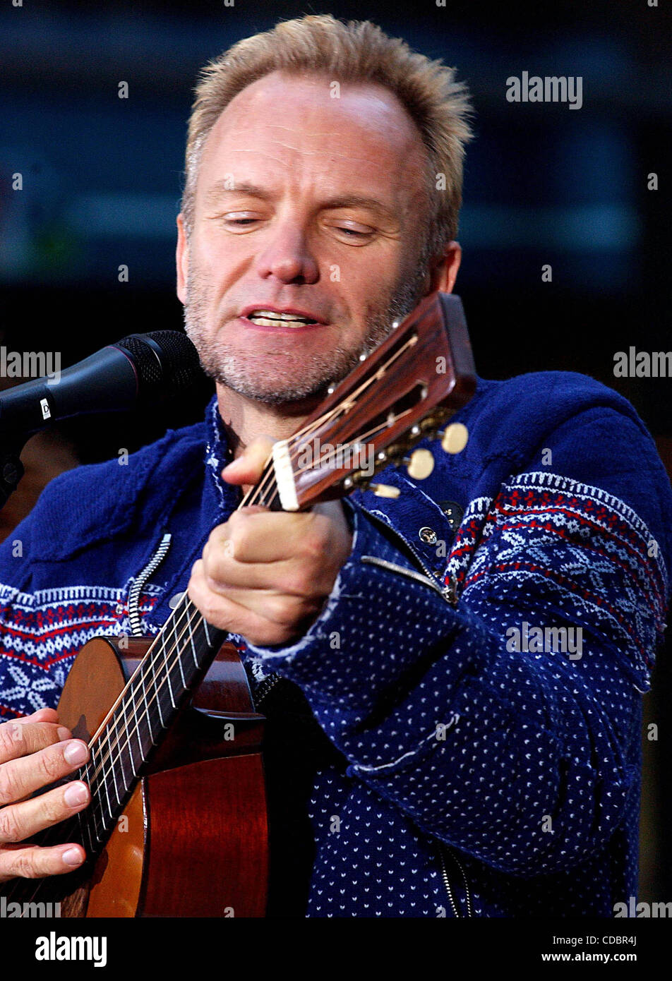 K33202AR .STING PERFORMING ON NBC'S TODAY SHOW AT ROCKEFELLER CENTER IN ...