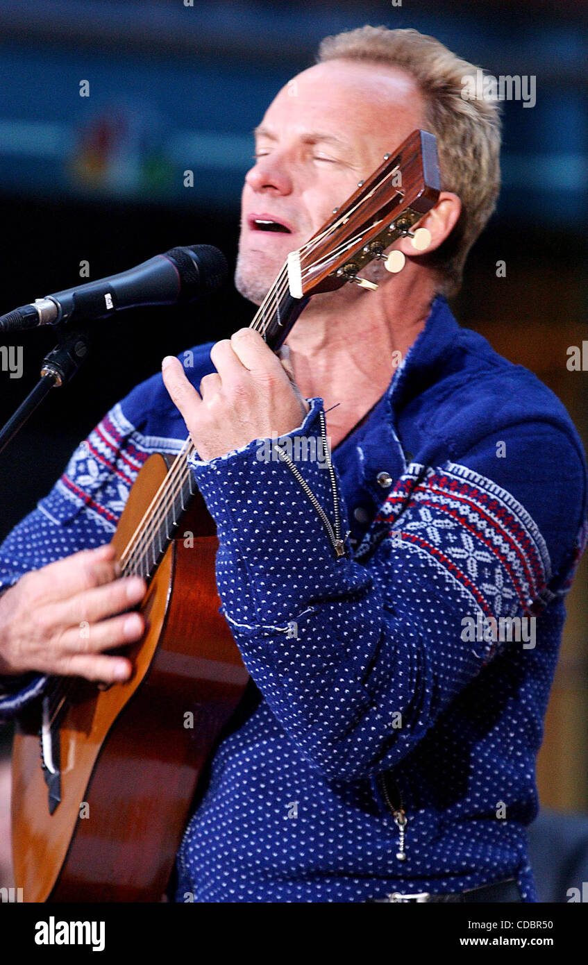 K33202AR .STING PERFORMING ON NBC'S TODAY SHOW AT ROCKEFELLER CENTER IN ...