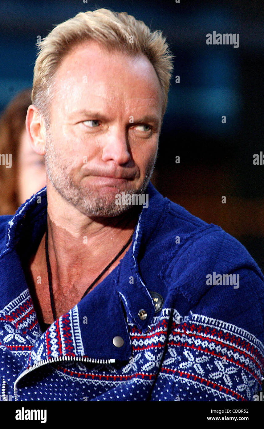 K33202AR .STING PERFORMING ON NBC'S TODAY SHOW AT ROCKEFELLER CENTER IN ...
