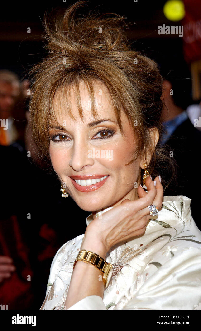 SUSAN LUCCI.K30361AR.BROADWAY OPENING NIGHT OF ''GYPSY'' AT THE SHUBERT ...