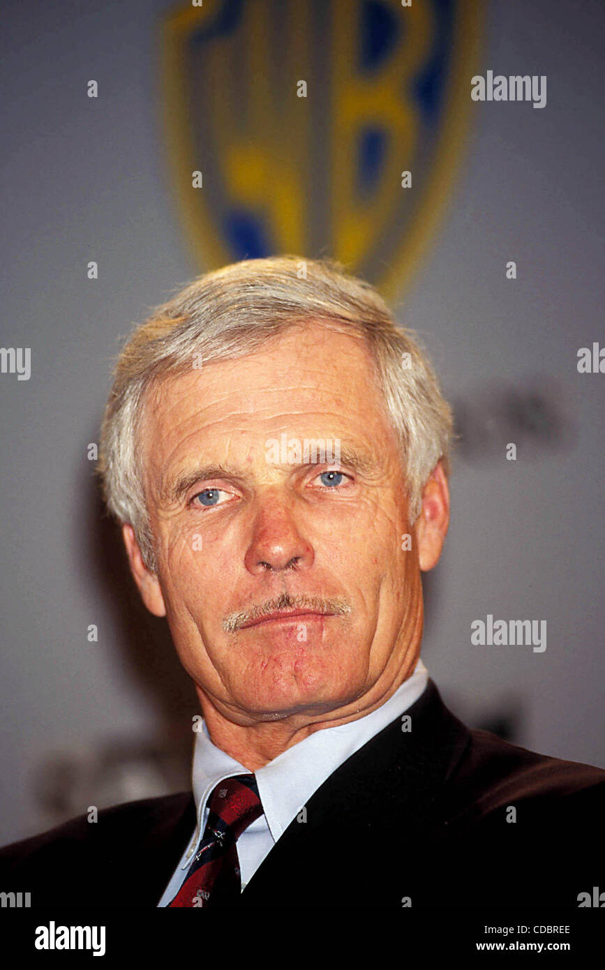 K2651AR SD0922.TIME WARNER AND TUNER BROADCASTING MERGER .TED TURNER ...