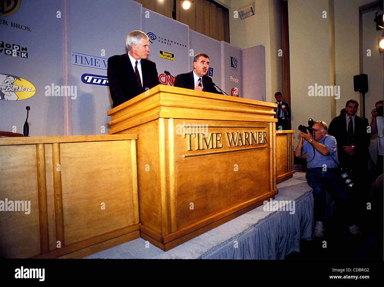 K2651AR SD0922.TIME WARNER AND TURNER BROADCASTING MERGER..TED TURNER ...