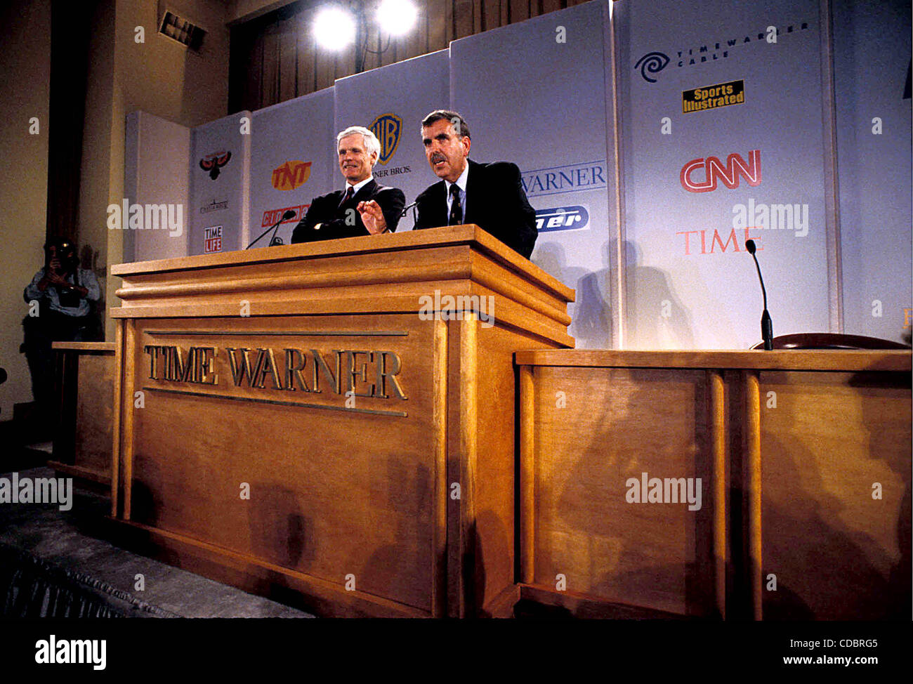 K2651AR SD0922.TIME WARNER AND TURNER BROADCASTING MERGER..TED TURNER ...