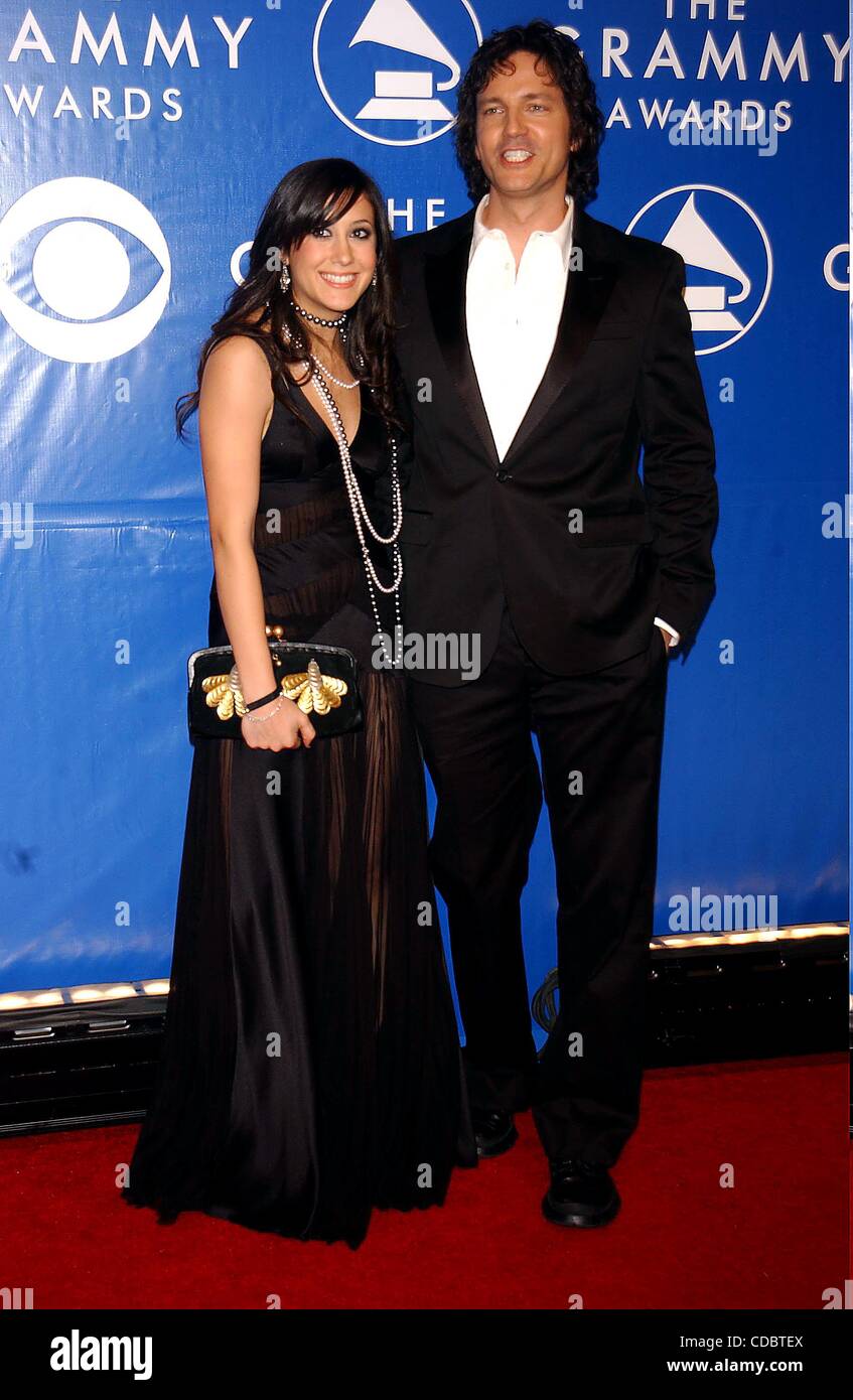 K29243AR SD02/23/2003 .45TH ANNUAL GRAMMY AWARDS .(ARRIVALS) .MADISON ...