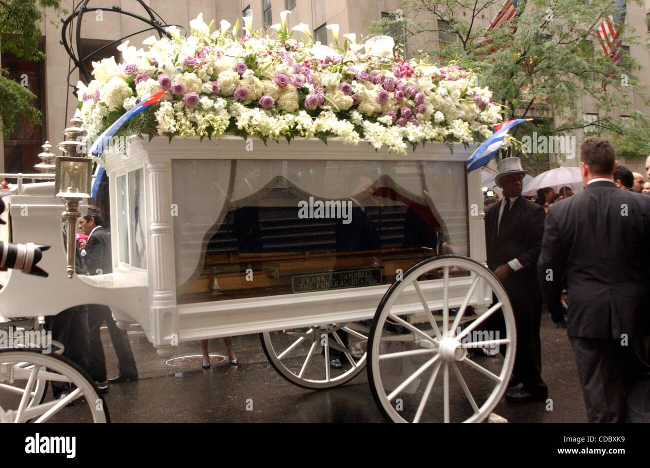 CELIA CRUZ'S FUNERAL AT ST. PATRICK'S CATHEDERAL, NEW YORK New York 07 ...