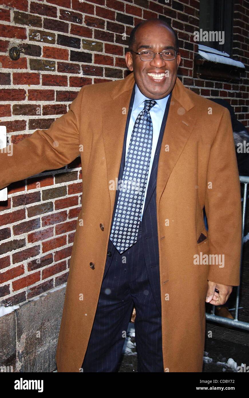 K34961AR.CELEBS ARRIVING AT THE ED SULLIVAN THEATRE FOR A TAPING OF ...