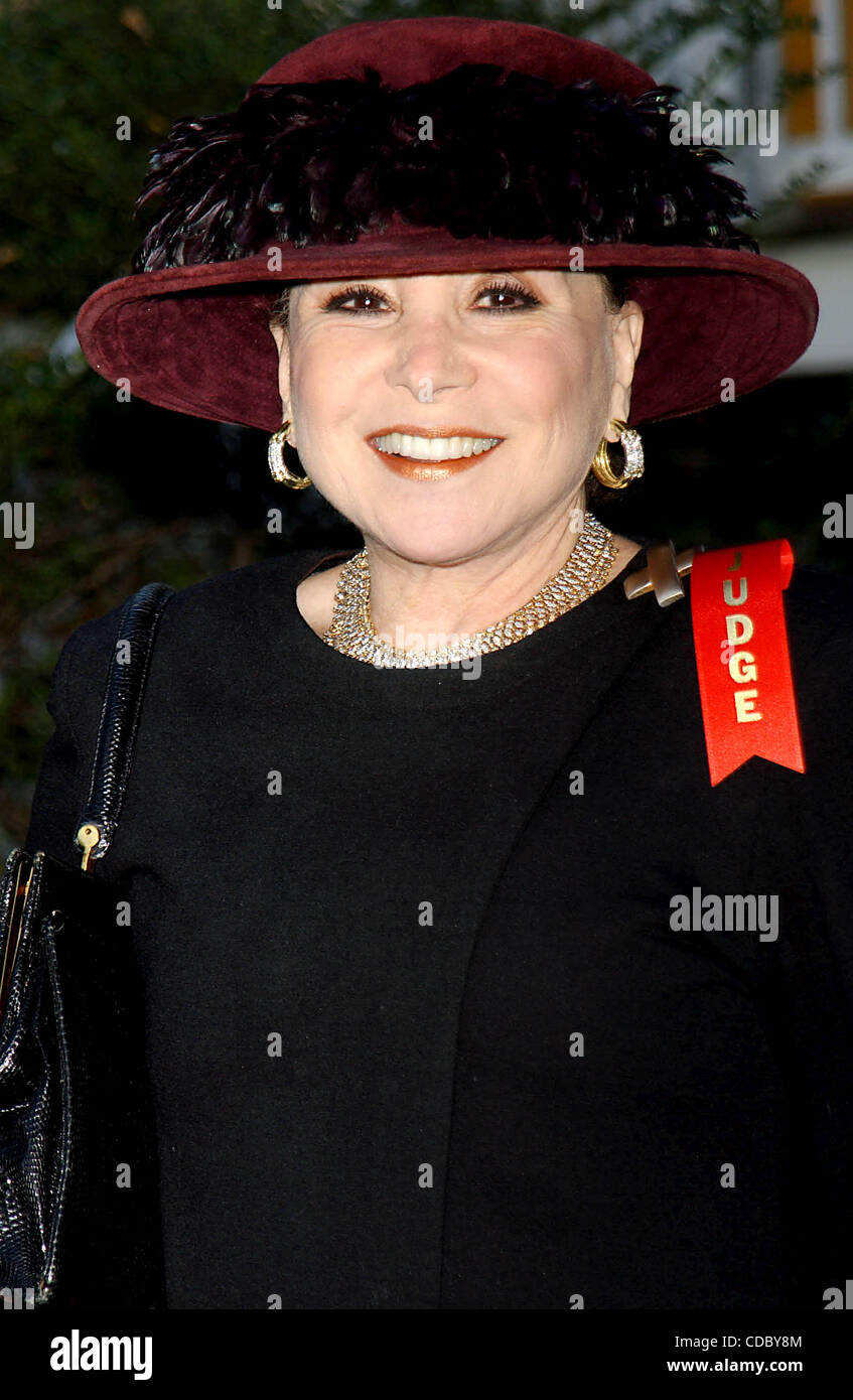 Gracie adams hi-res stock photography and images - Alamy