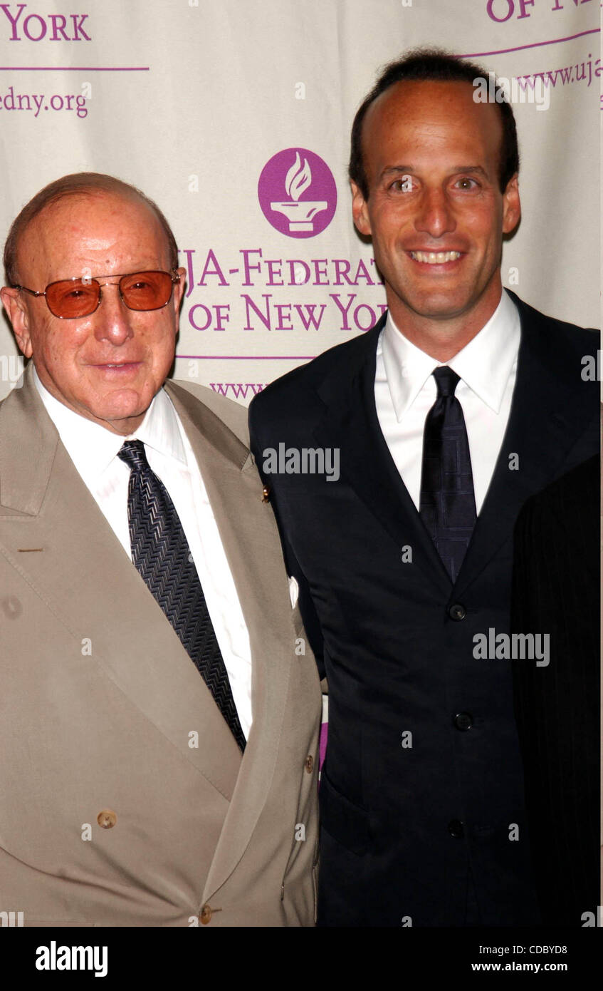 UJA FEDERATION OF NEW YORK'S MUSIC VISIONARY OF THE YEAR AWARDS ...