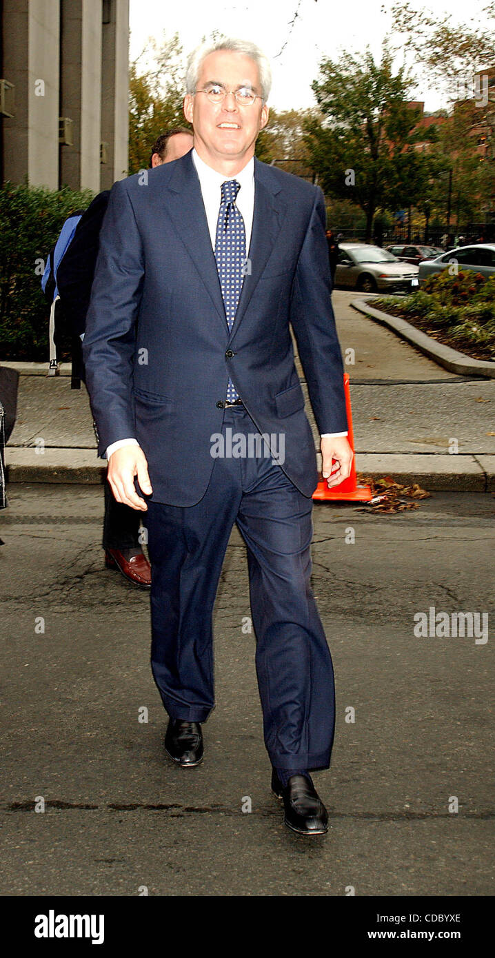 K33924AR.ROSIE O'DONNELL WITH HER PUBLICIST CINDI BERGER ARRIVING AT NY ...