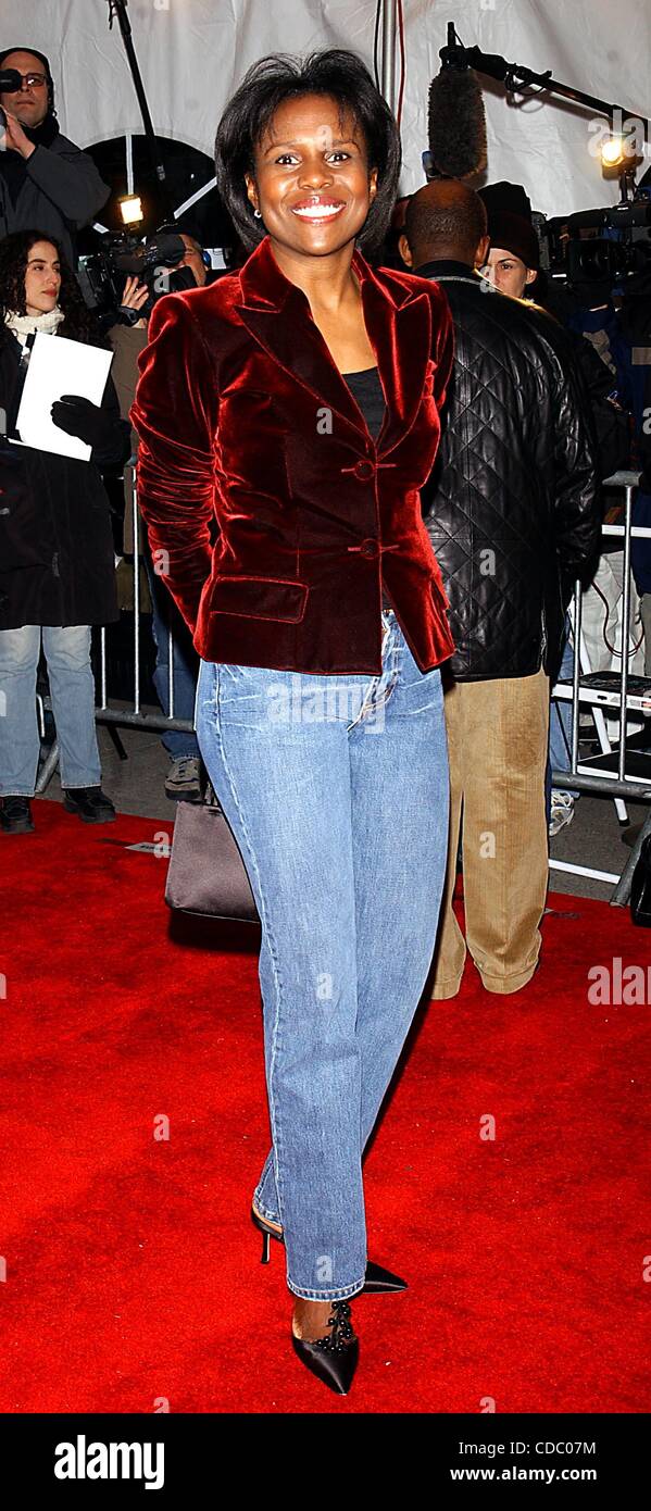 DEBORAH ROBERTS.K28081AR SD1216.25TH HOUR-WORLD PREMIERE AT THE ...