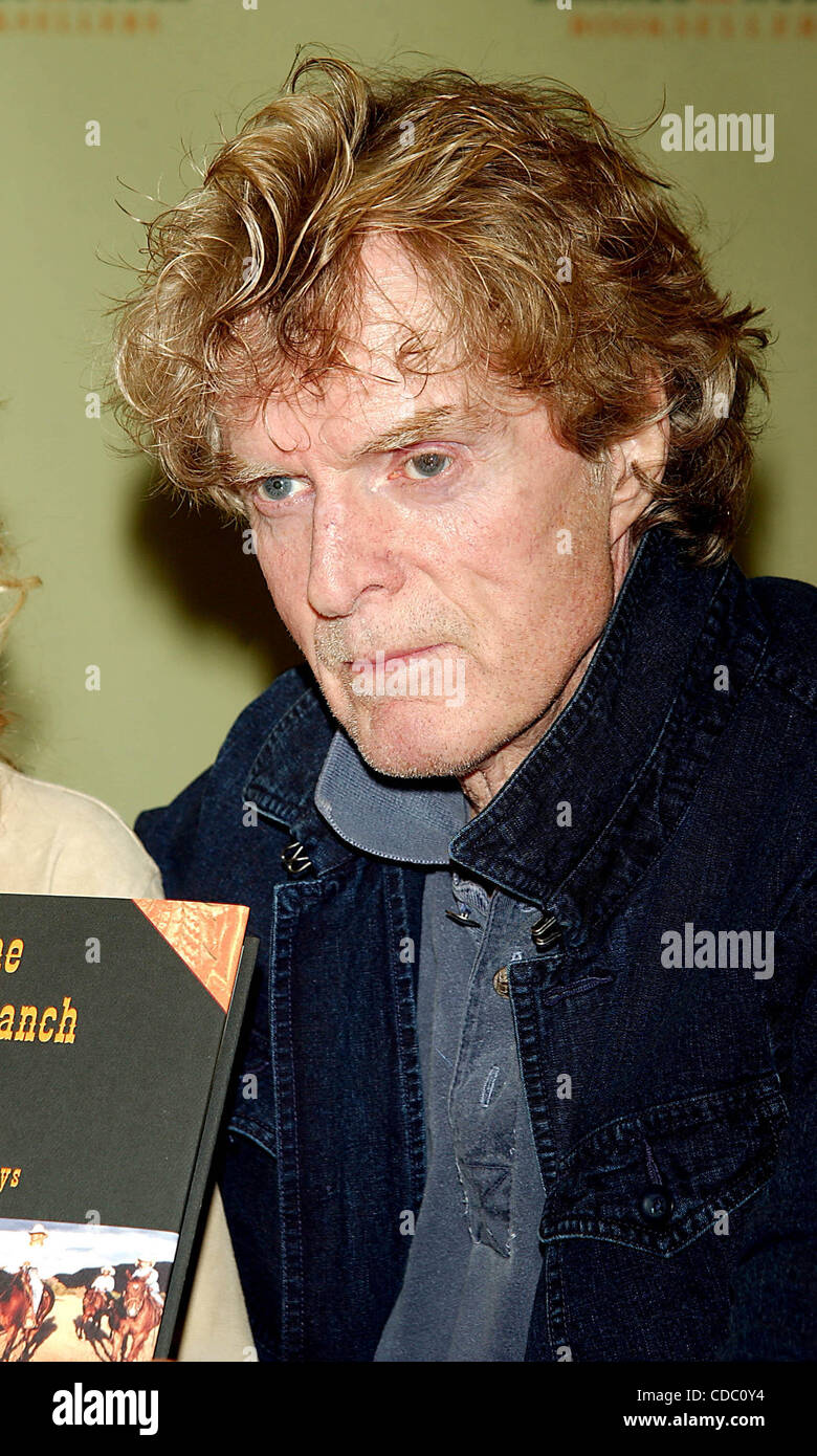 K36889AR.DON IMUS AND WIFE DEIDRE SIGN'S COPIES OF ''THE IMUS RANCH ...