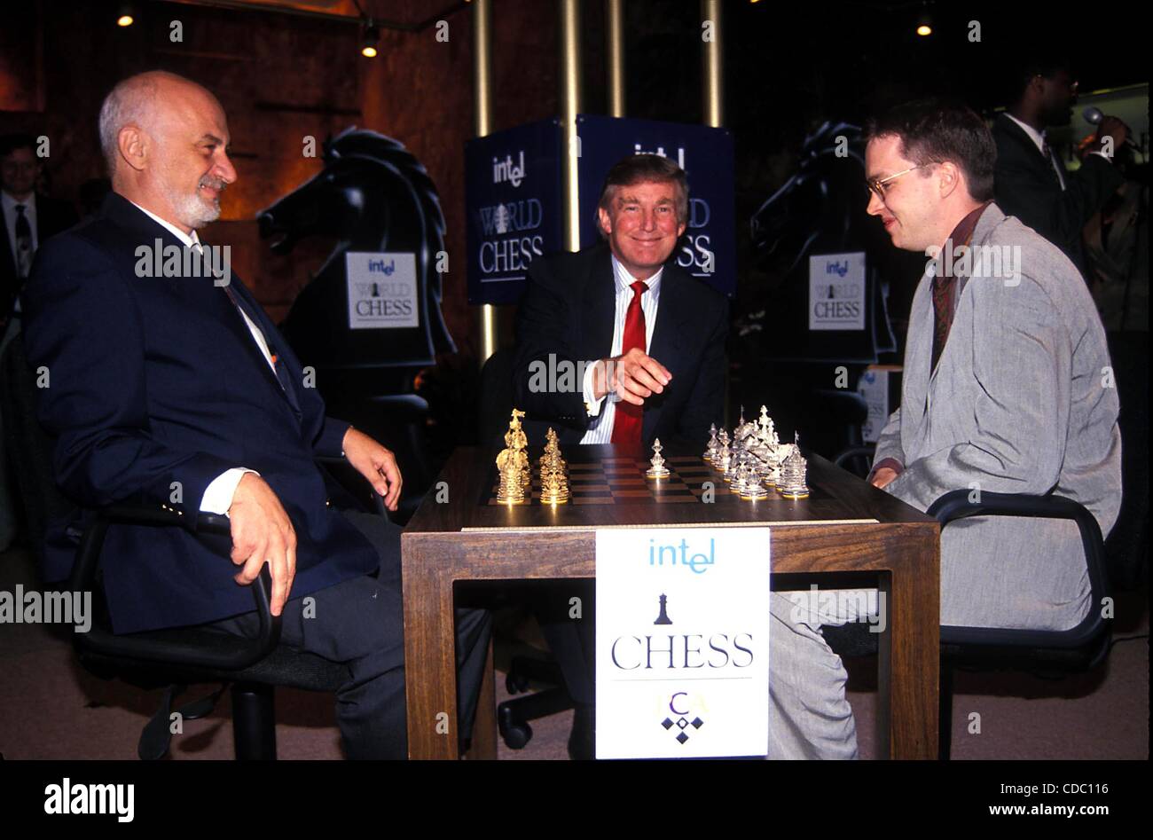 L8564AR.INTEL'S WORLD CHESS CHAMPIONSHIP QUARTERFINALS 06/07/94.DONALD ...