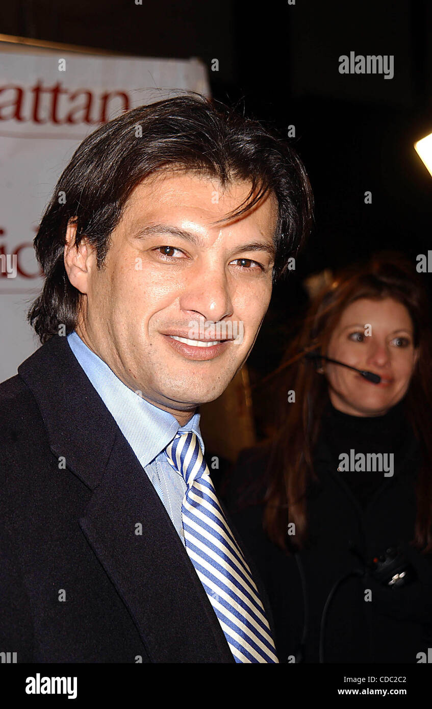 K27943AR SD1208.MAID IN MAHATTAN WORLD PREMIERE.FREDERICK FEKKAI ...