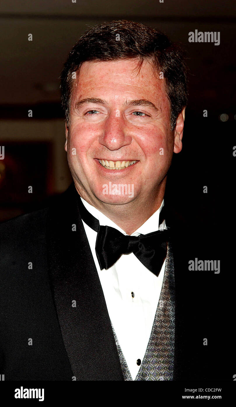 K37002AR.2004 WHITE HOUSE CORRESPONDENTS DINNER AT THE WASHINGTON ...