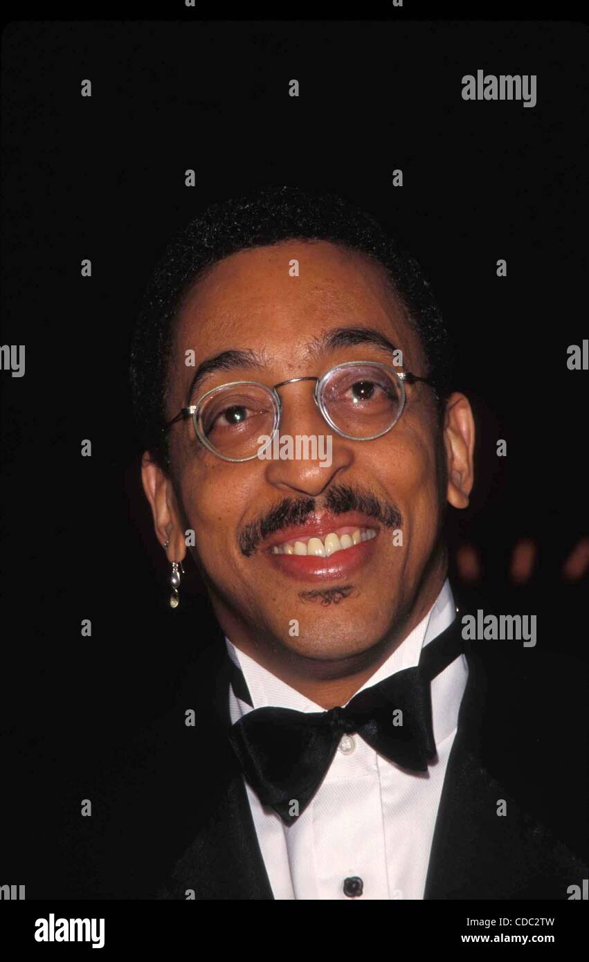 Tony gregory hi-res stock photography and images - Alamy