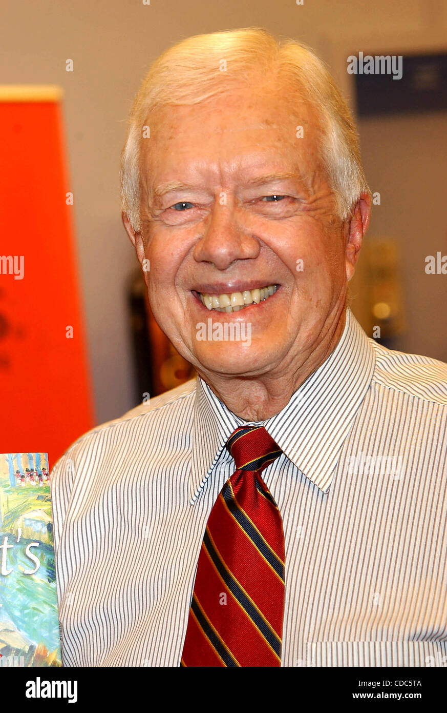 K34161AR.JIMMY CARTER BOOKSIGNING OF ''THE HORNET'S NEST'' A NOVEL OF ...