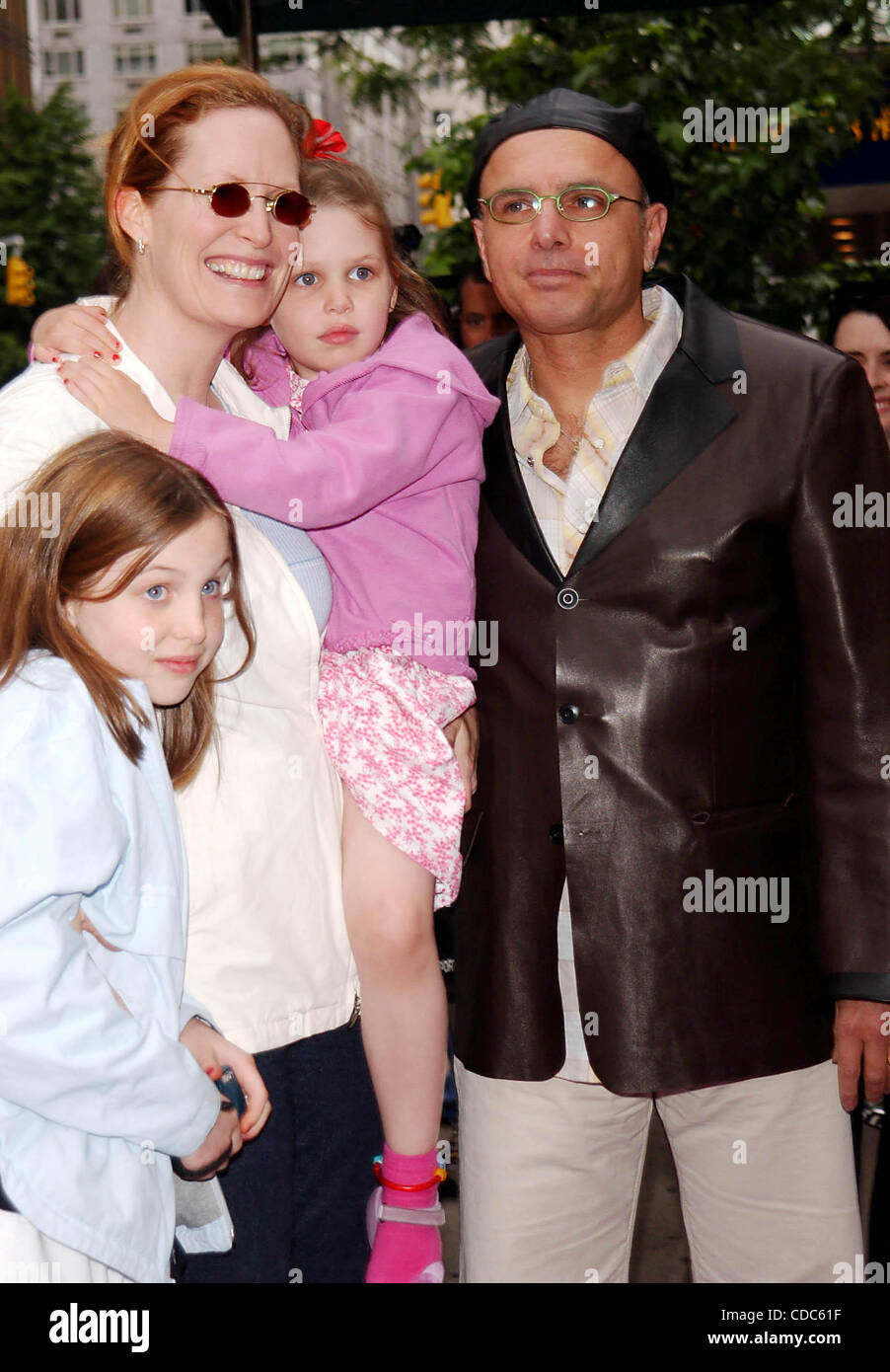 Sinbad with family hi-res stock photography and images - Alamy