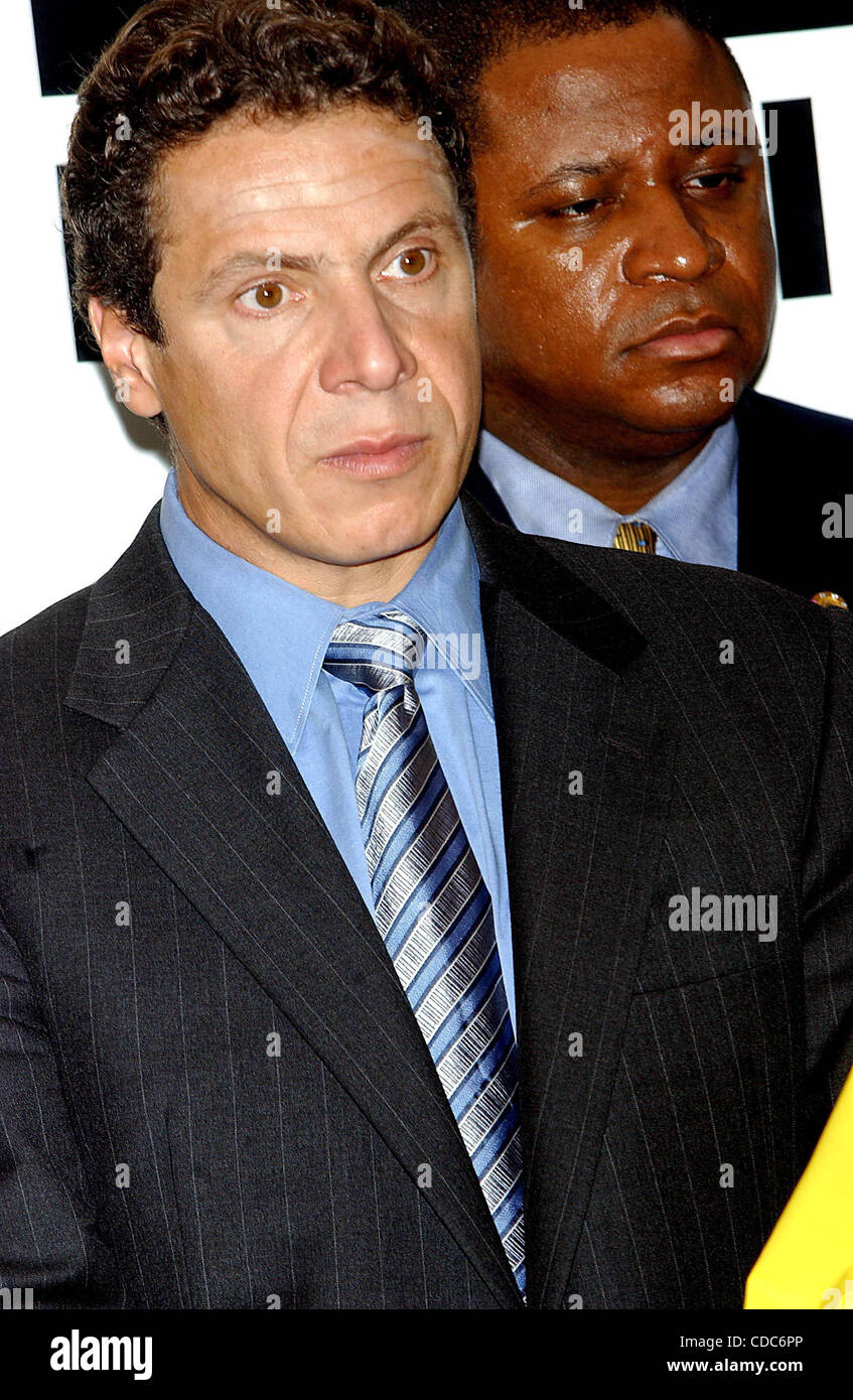 ANDREW CUOMO.K30508AR.''HIP HOP SUMMIT ACTION NETWORK''.THE MOTHERS FOR ...