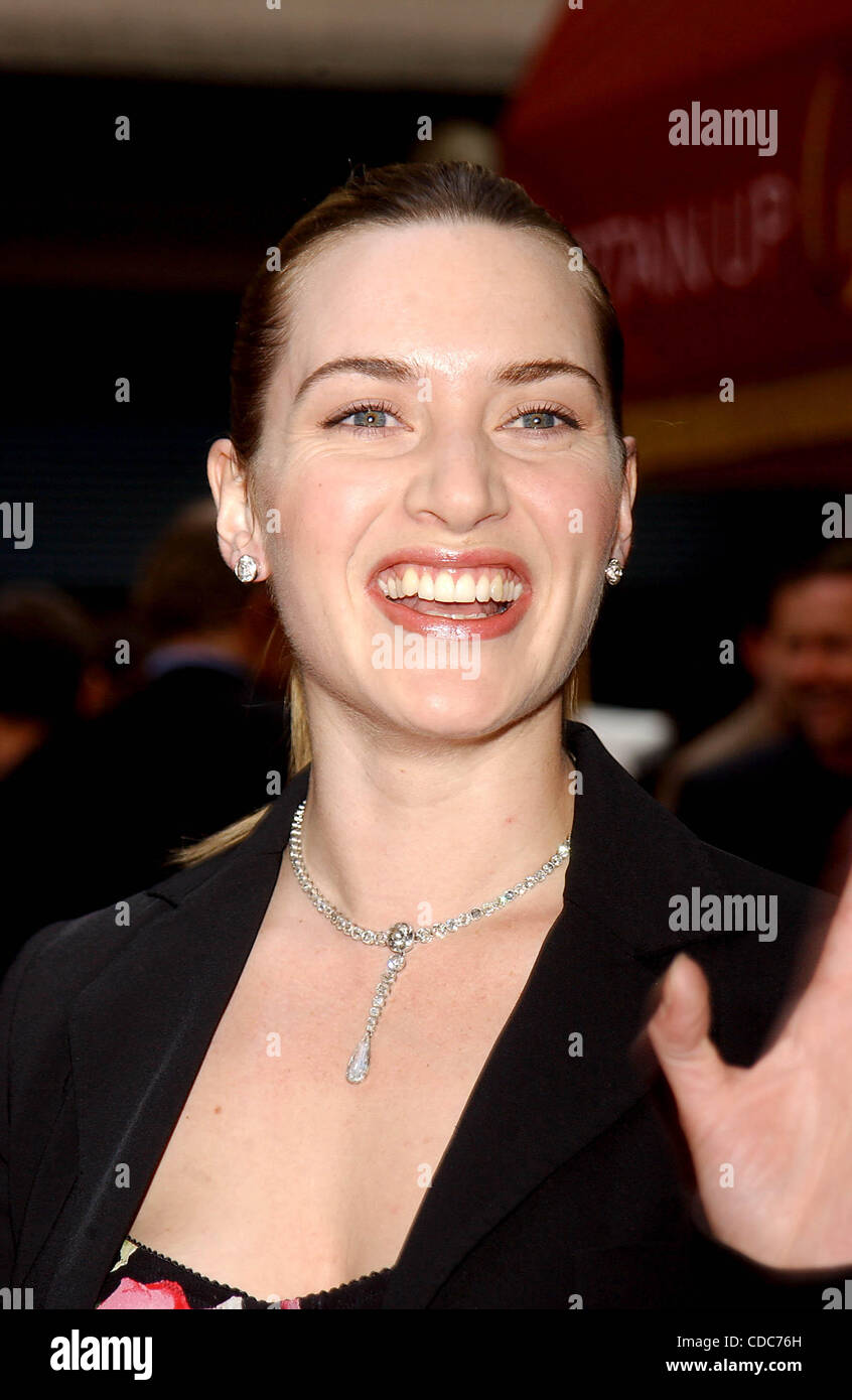 KATE WINSLET.K30361AR.BROADWAY OPENING NIGHT OF ''GYPSY'' AT THE ...