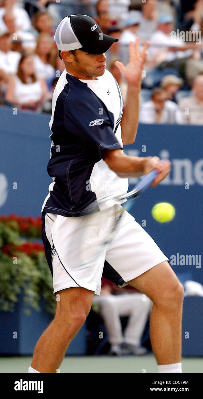 Andy roddick 2003 u s open hi-res stock photography and images - Alamy
