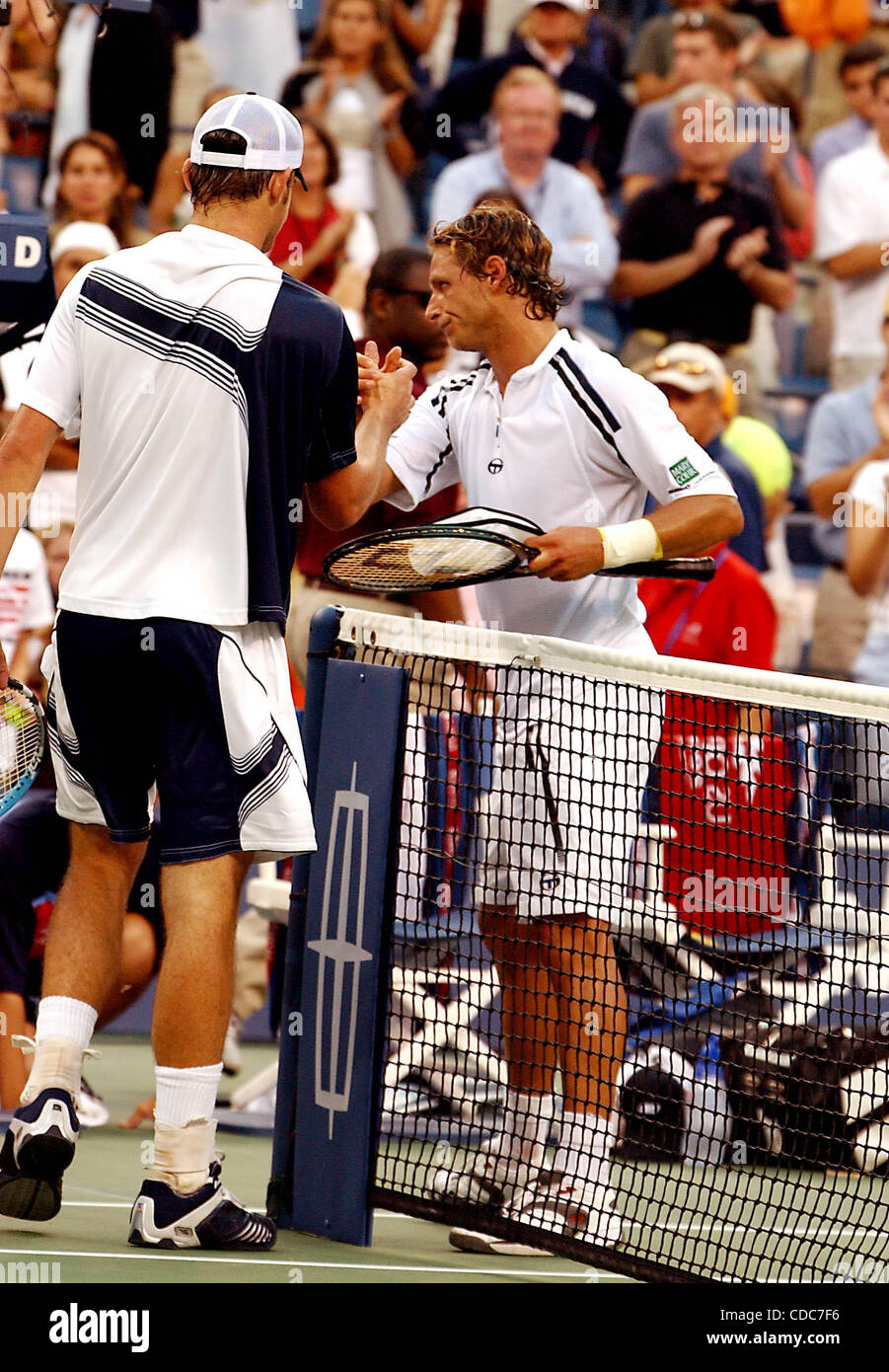 Andy roddick 2003 u s open hi-res stock photography and images - Alamy