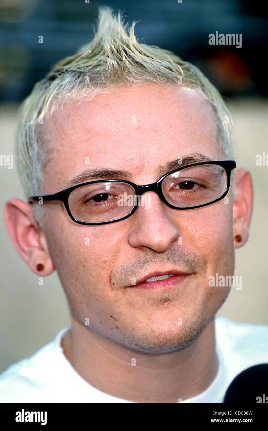 Jan. 1, 2011 - New York, New York, U.S. - LINKIN PARK (CHESTER ...