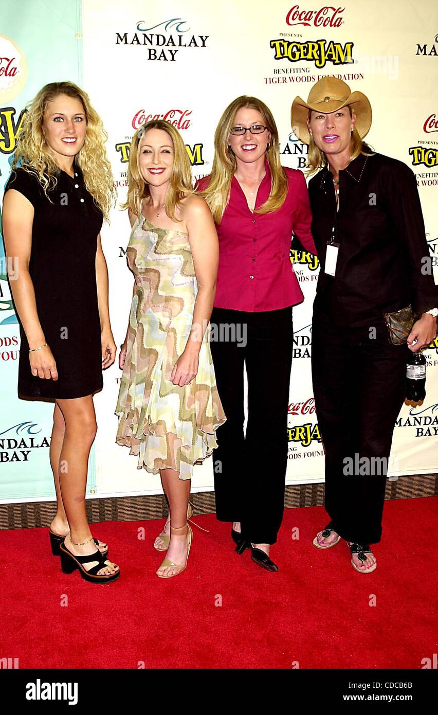 Jan. 1, 2011 - New York, New York, U.S. - NATALIE GULBAS CHRISTIE KERR ...