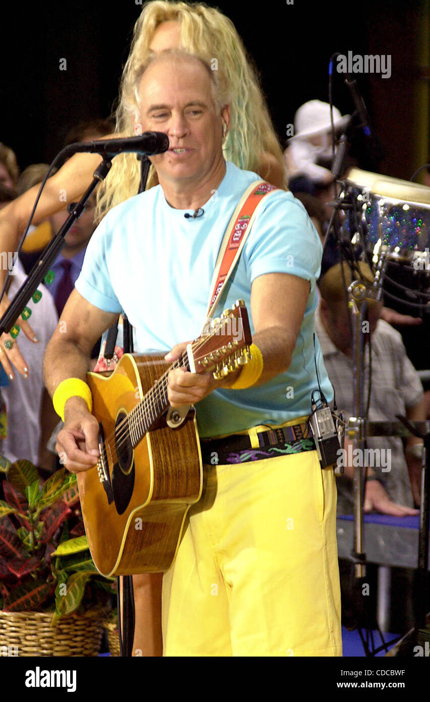 Jan. 1, 2011 - New York, New York, U.S. - K31687JKRON.JIMMY BUFFETT ...