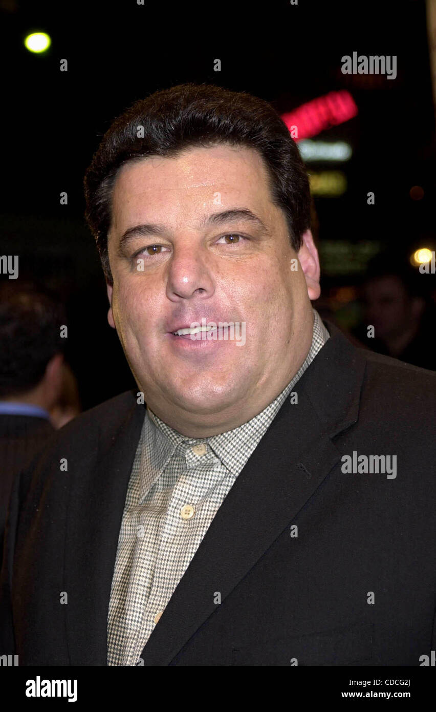 Jan. 1, 2011 - New York, New York, U.S. - K27047JKRON SD1104.GOOMBA ...