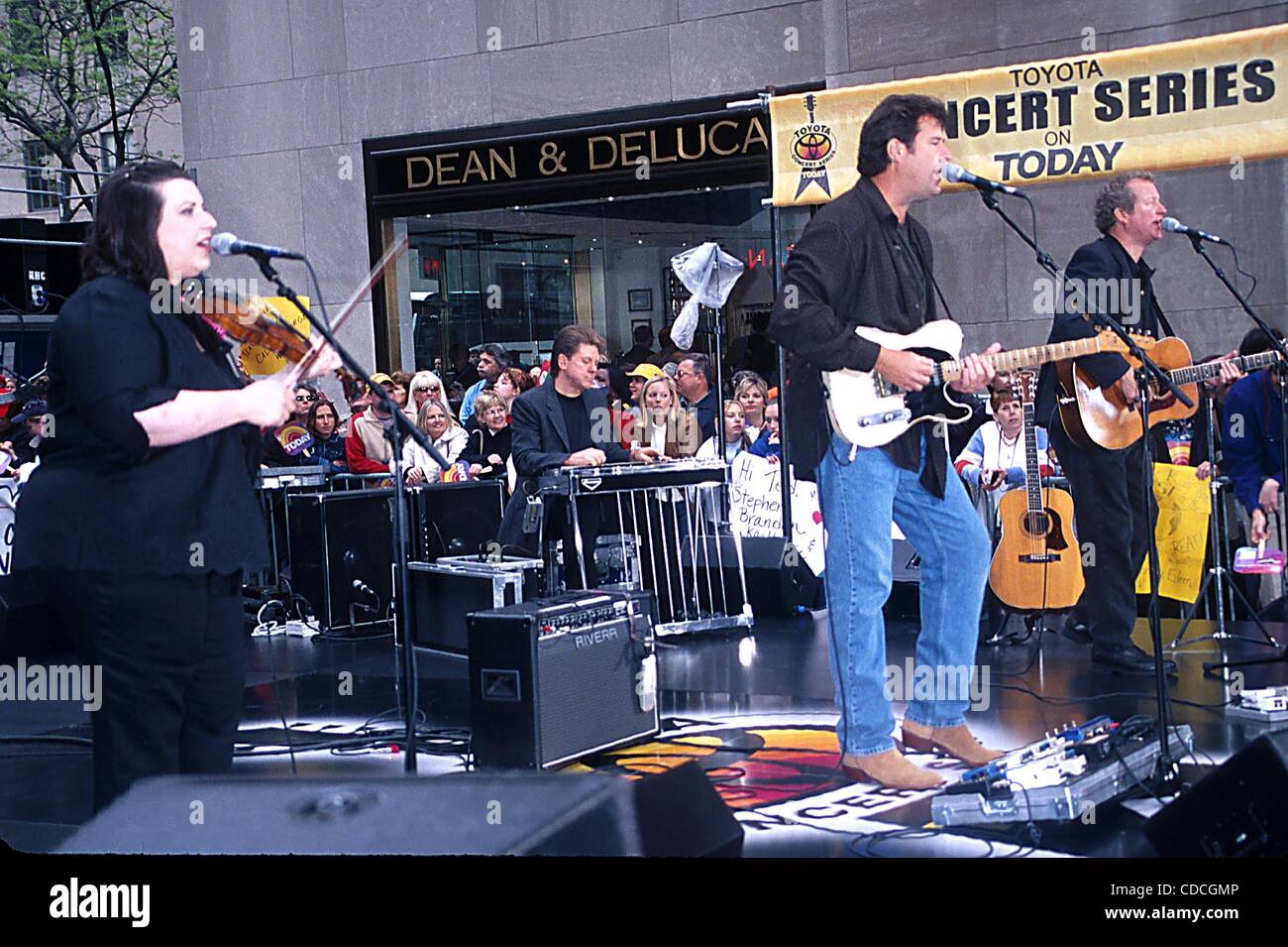 Jan. 1, 2011 - New York, New York, U.S. - K30537JKRON.NBC'S TODAY ...