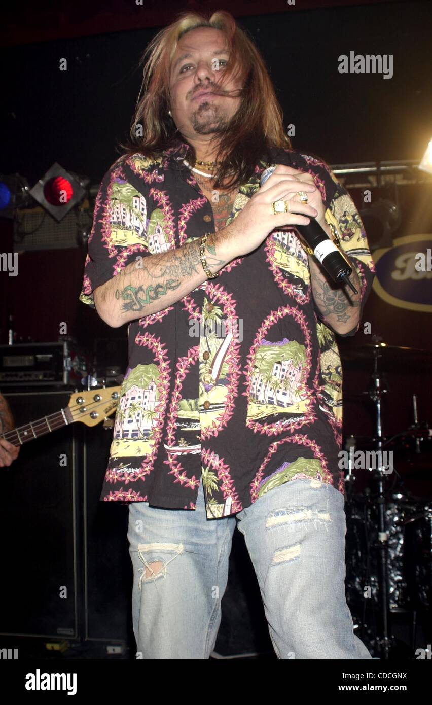 Jan. 1, 2011 - New York, New York, U.S. - K29538JKRON.MOTLEY CRUE'S ...