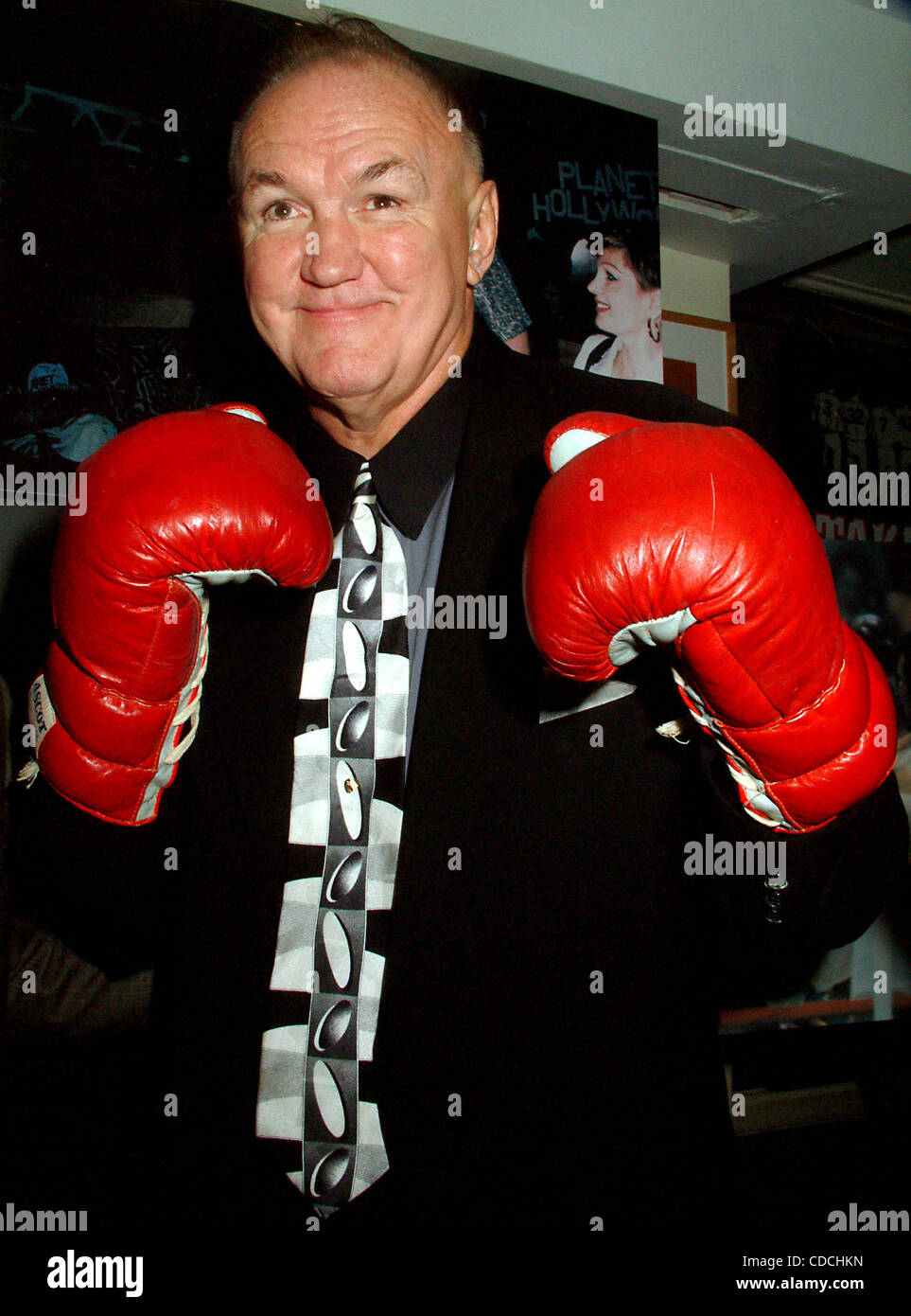 Chuck wepner hi-res stock photography and images - Alamy