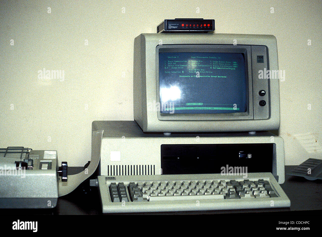 S132311.IBM.COMPUTER / COMPUTERS. / 1986(Credit Image: Â© Mitchell Levy ...