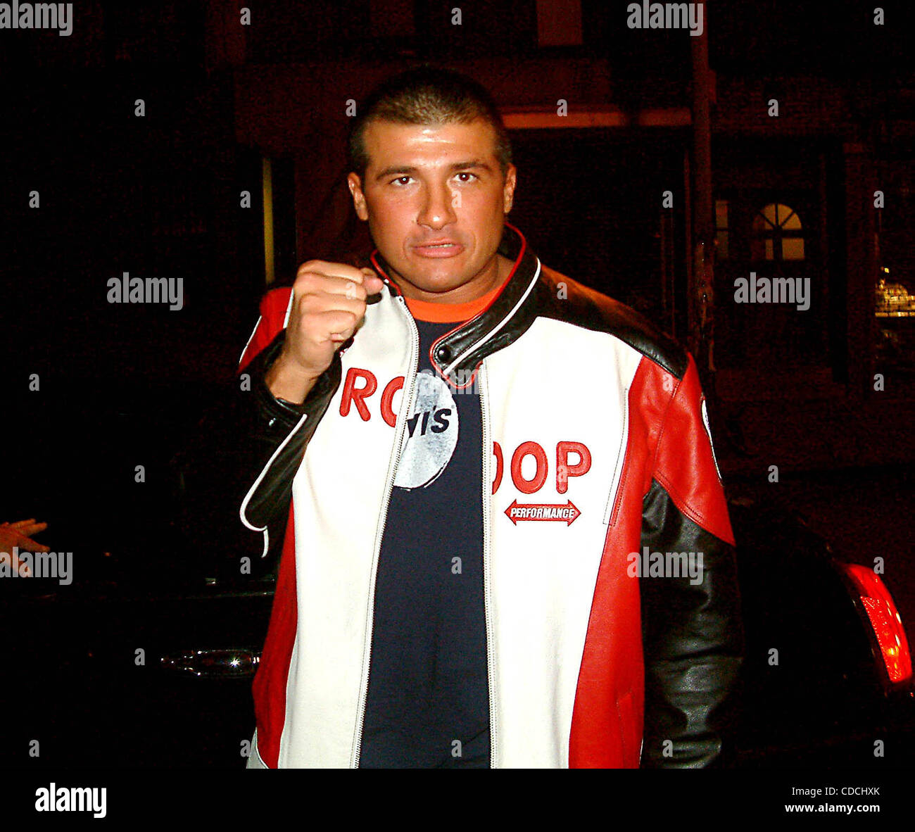 K30918ML.(BOXER) DANNY MUSICO WITH GIRLFRIEND JENNA AT THE 6 THOMPSON ...