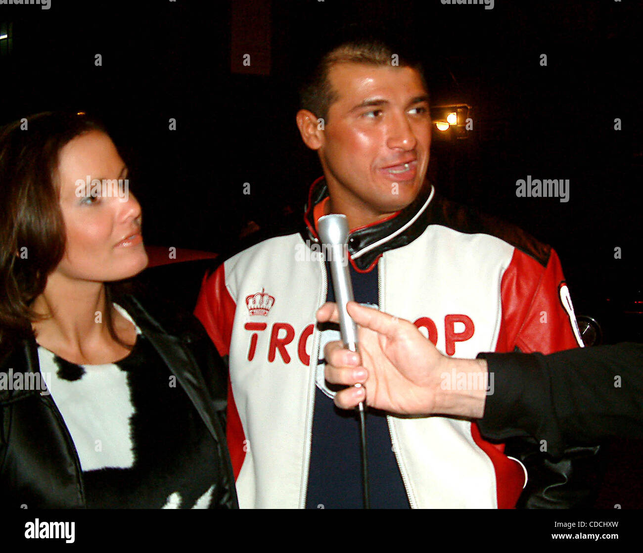 K30918ML.(BOXER) DANNY MUSICO WITH GIRLFRIEND JENNA AT THE 6 THOMPSON ...