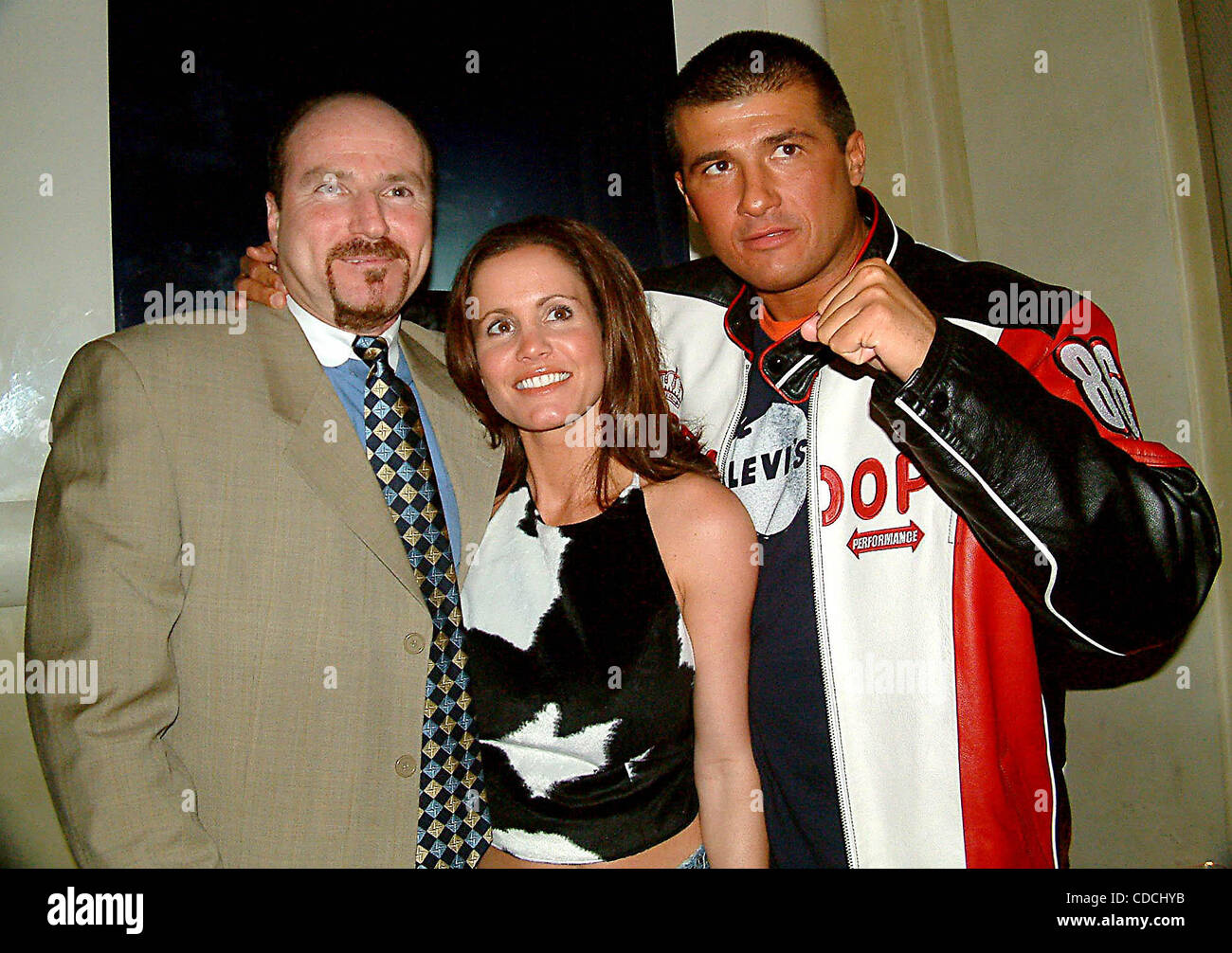 K30918ML.(BOXER) DANNY MUSICO WITH GIRLFRIEND JENNA AT THE 6 THOMPSON ...