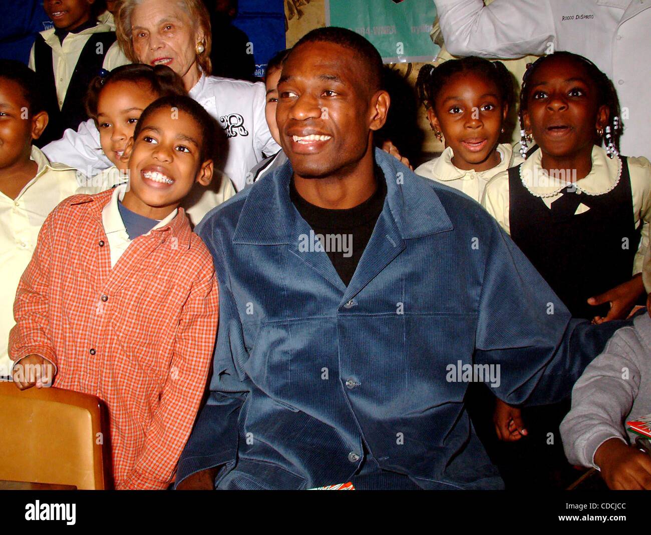 K34646ML.ASHANTI TO READ WITH KIDS FOR .''KNICKS READ-TO-ACHIEVE ...