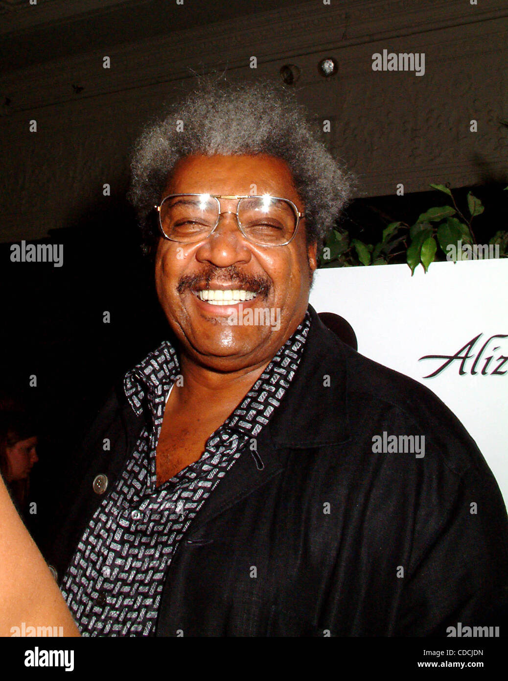 K32918ML .WYCLEF JEAN AND CLIVE DAVIS HOST THE PREACHER'S SON UNVEILING ...