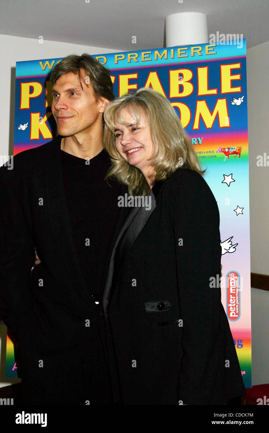 K35993ML.WORLD PREMIERE OF PEACEABLE KINGDOM AT ALICE TULLY HALL ...