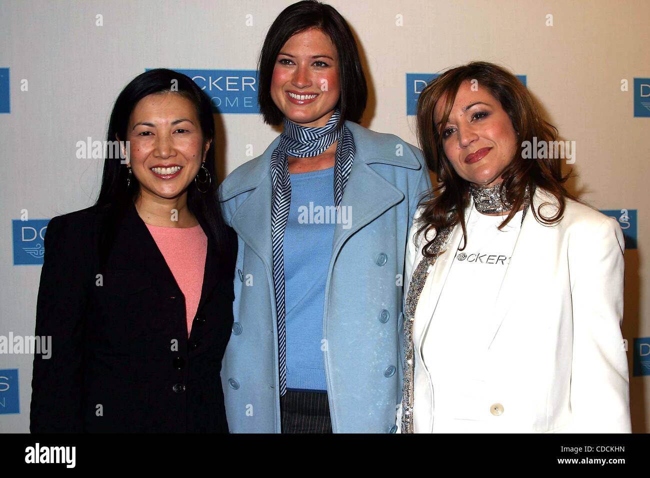 K35903ML.MEREDITH PHILLIPS FROM THE BACHELORETTE JOINS DOCKERS FOR ...