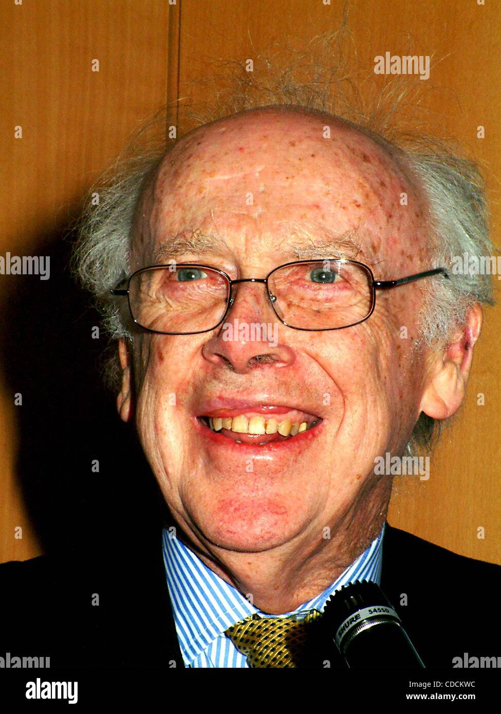 James d watson hi-res stock photography and images - Alamy