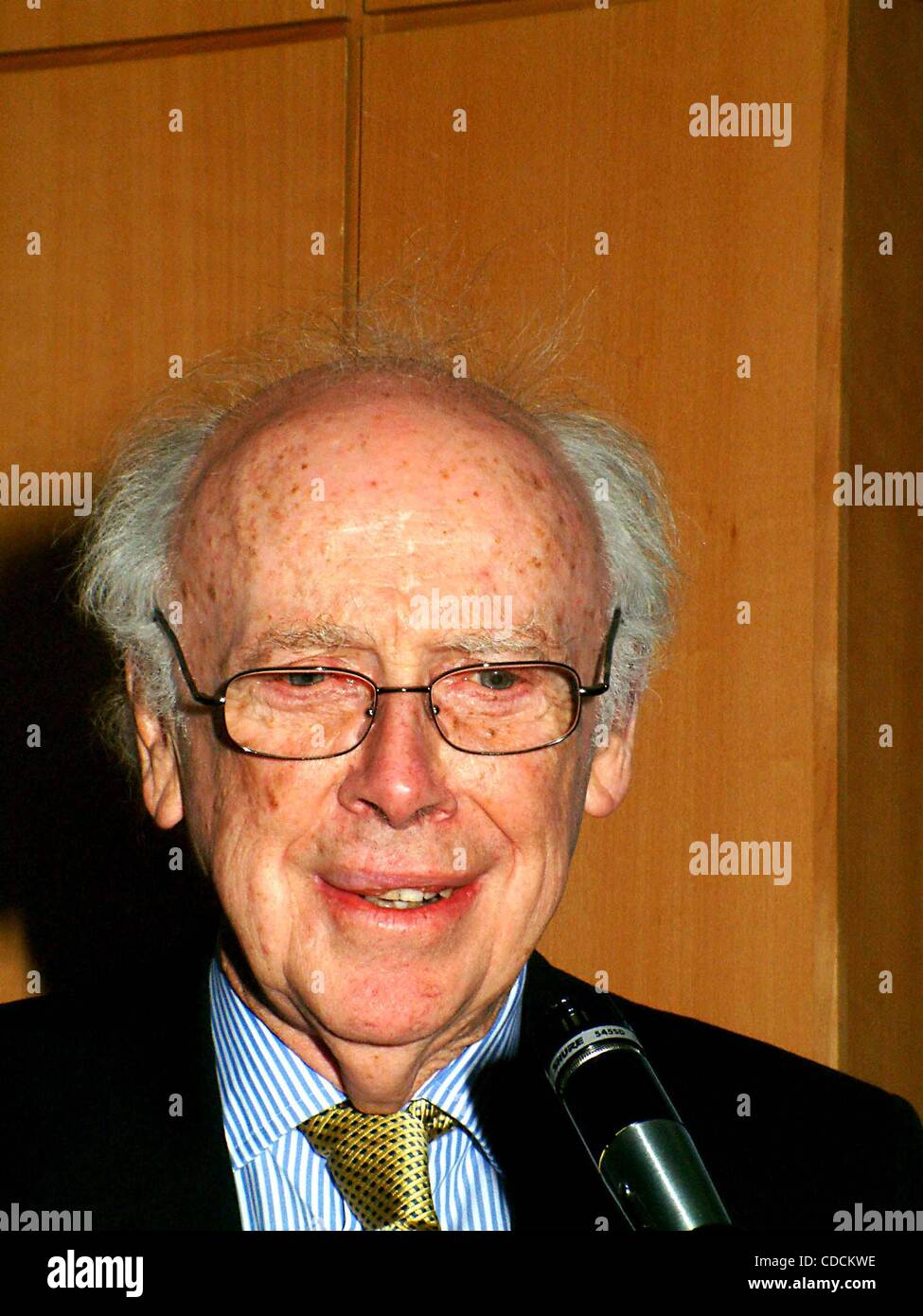 K29252ML SD0224.''DNA WEEK IN NEW YORK''.DR. JAMES D. WATSON OPENS ...