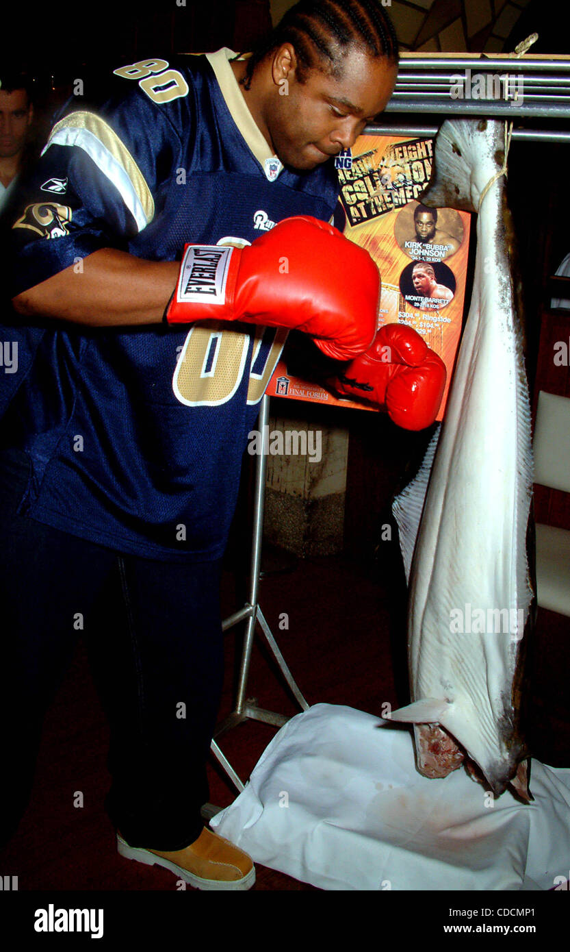K34076ML .INTERNATIONAL BOXING HALL OF FAMER LOU DUVA AND THE TOP ...